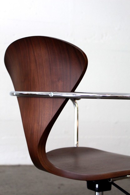 Cherner task chair store